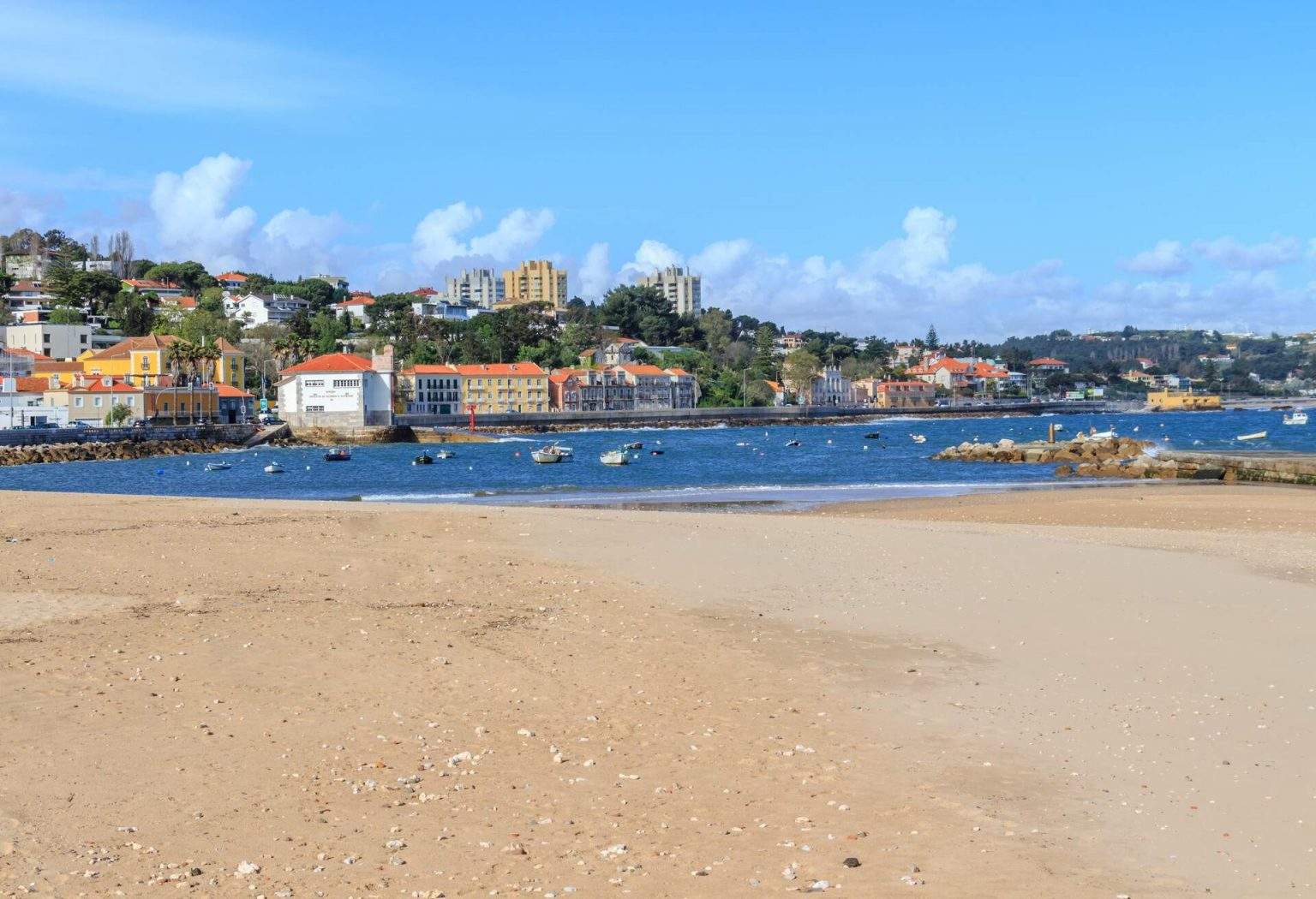Disfruta en tu Escapada de las Mejores Playas de Lisboa | KAYAK