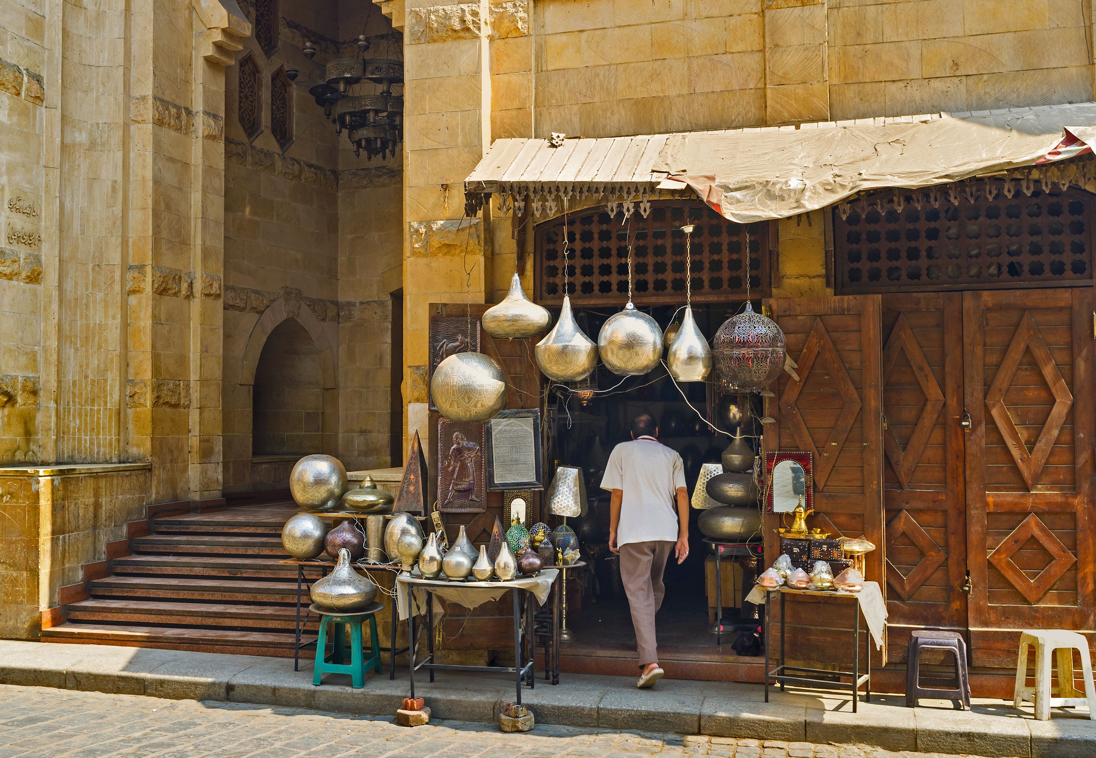 145€ Vuelos baratos desde Sevilla a El Cairo - KAYAK