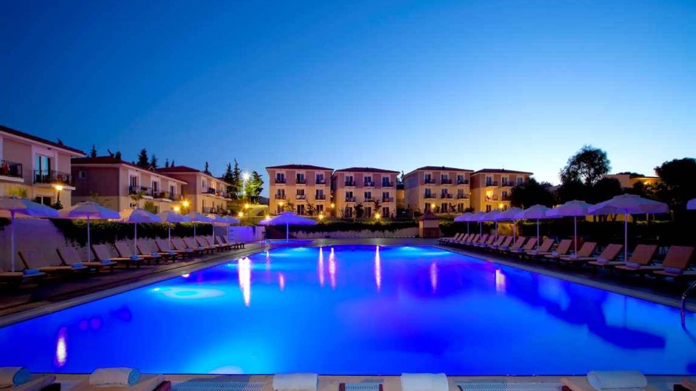 Club Resort Atlantis desde 72 €. Resorts en Seferihisar - KAYAK